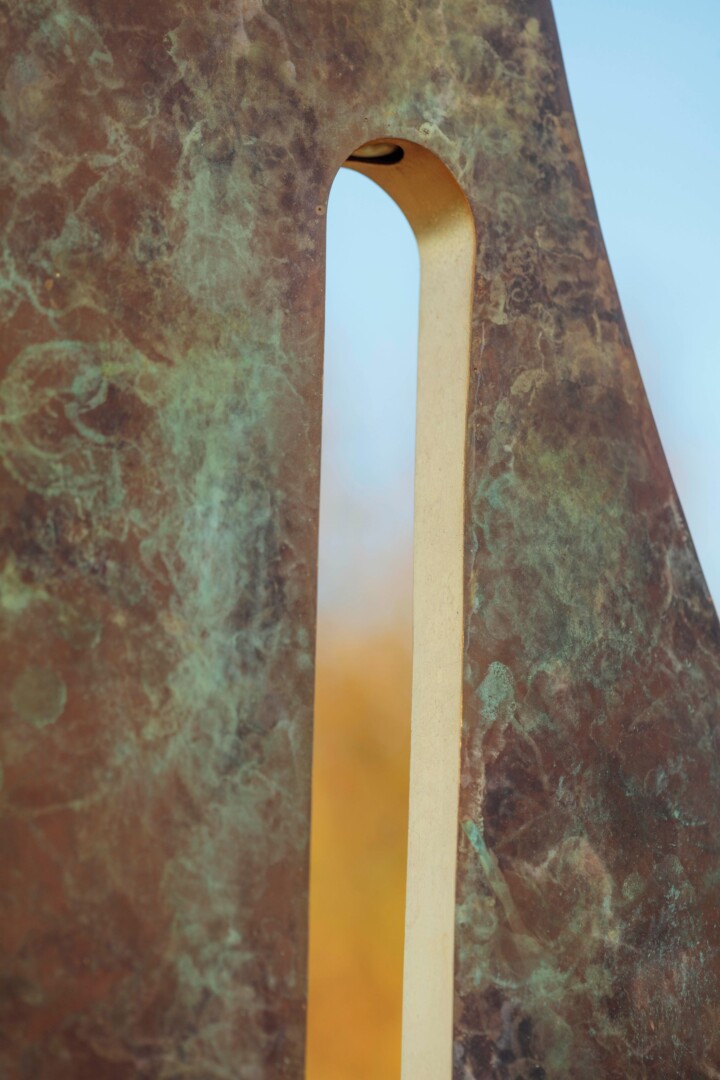 FLO, Nature Inspire Sculpture - David Harber UK
