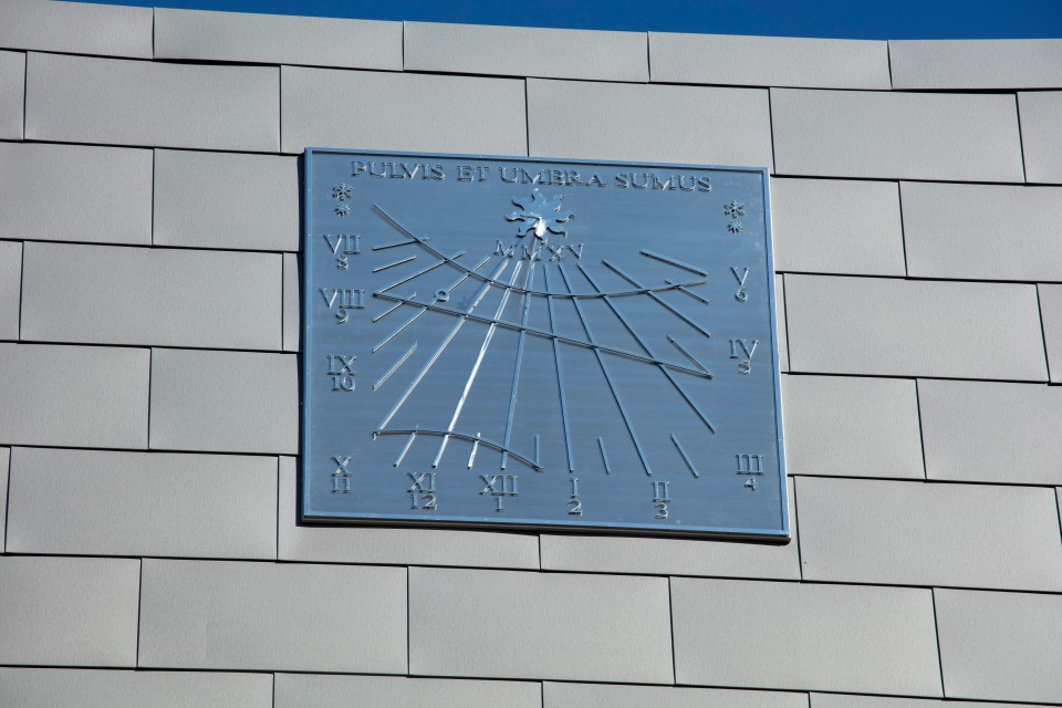 Vertical Sundials & Wall Sundials - David Harber UK