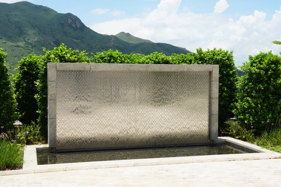 The Petal Wall, Wall Water Feature - David Harber UK